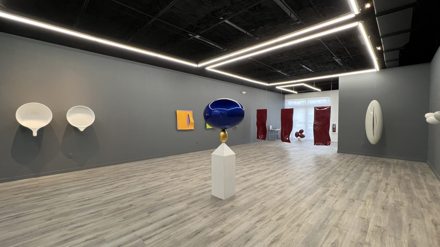 Progressive Art Brunch – Experience contemporary art in a curated setting.